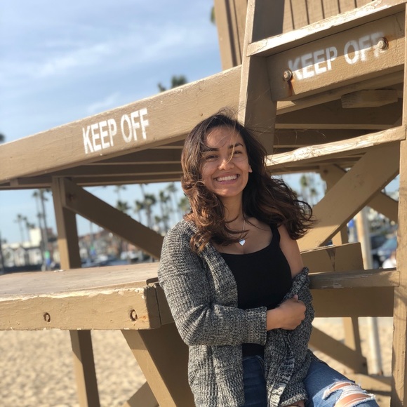 Yazmine's Closet (@yazmine1939) | Poshmark